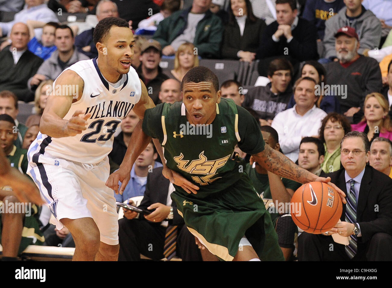 Niecy Nash Dominic Nash