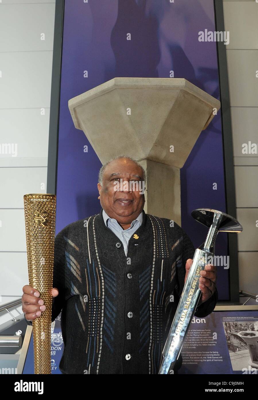 Derek redmond olympic hi-res stock photography and images - Alamy