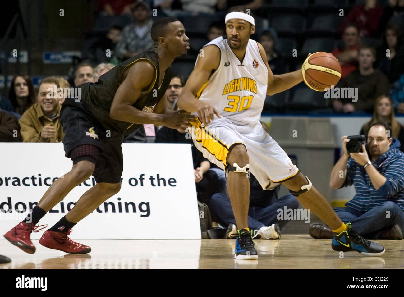 London Ontario, Canada - January 7, 2012. Rodney Burford (30) of the ...
