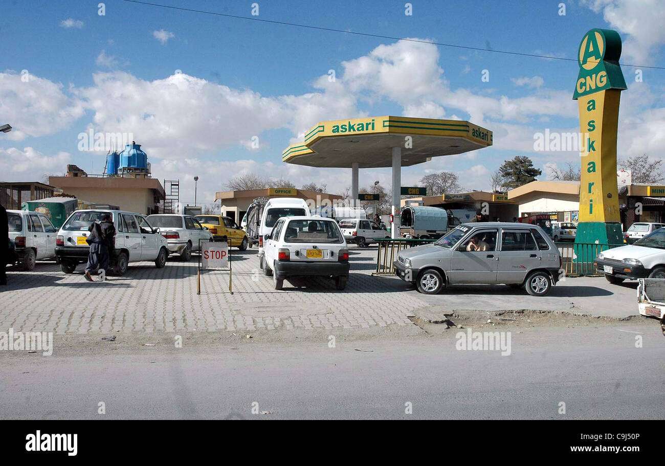 A compressed natural gas station hi-res stock photography and images ...