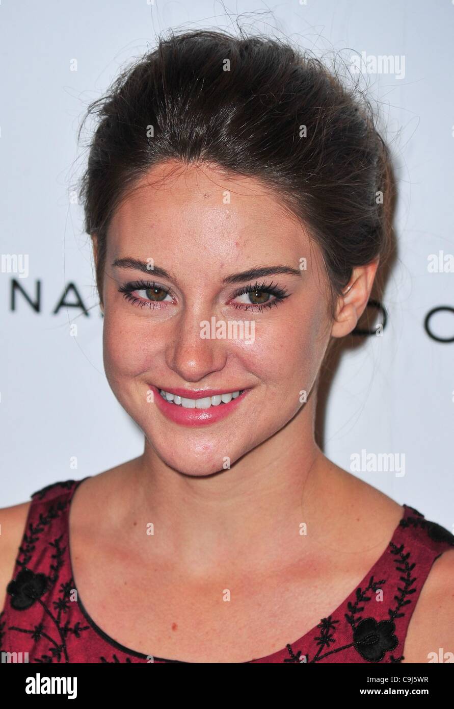 Shailene Woodley at arrivals for 2012 National Board of Review Awards ...