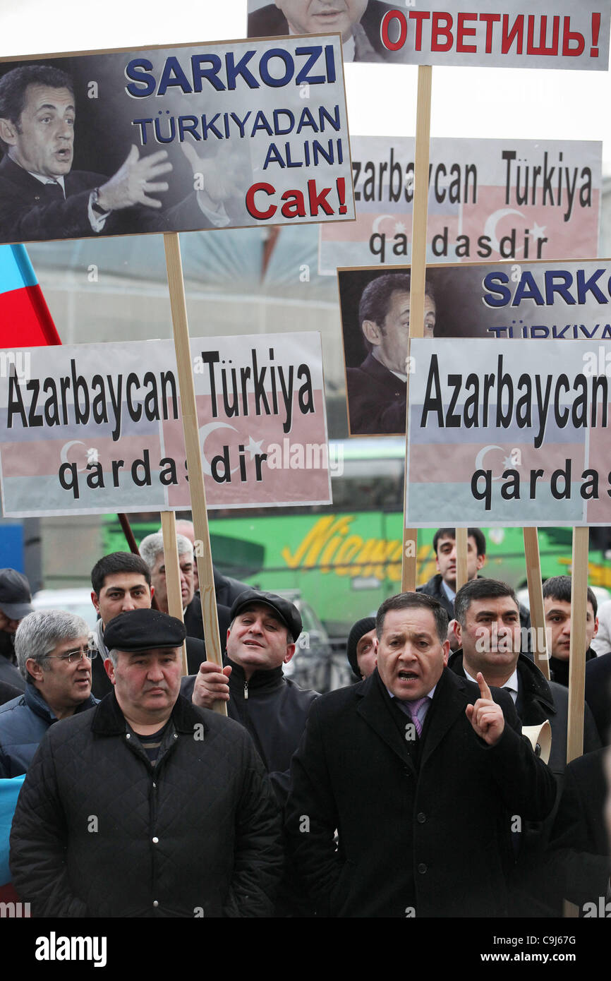 December 31,2011.Azerbaijani Diaspora in St.Petersburg, Russia protests ...