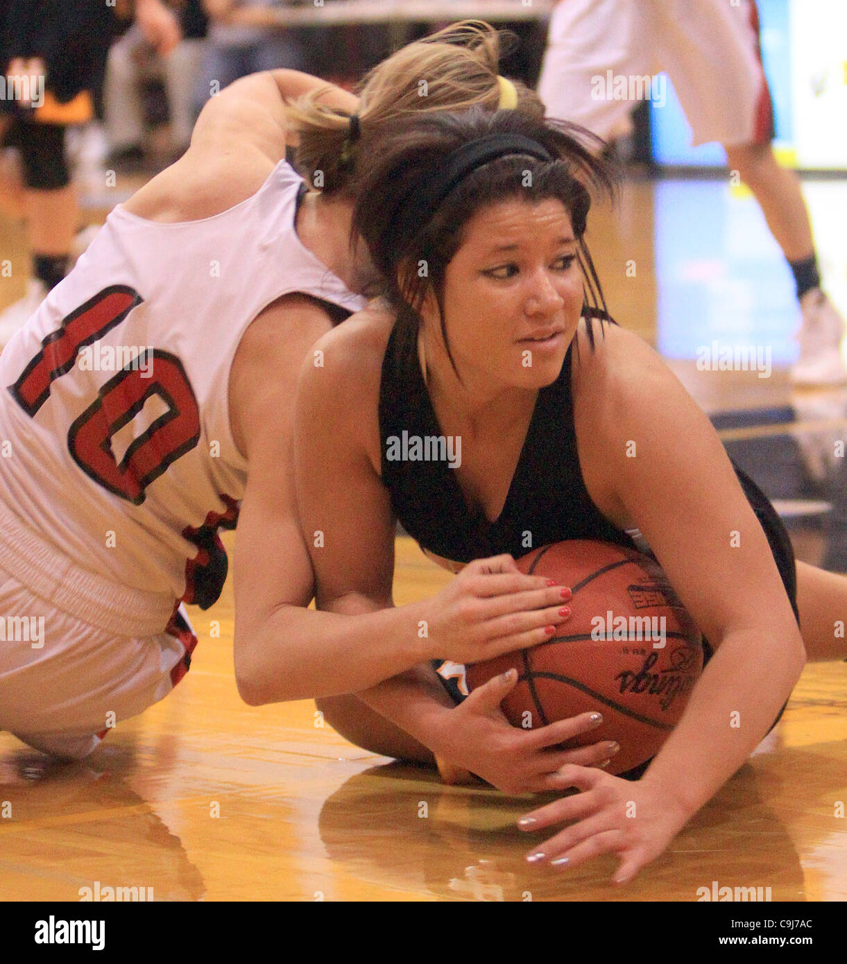 Jan. 7, 2012 - East Moline, Iowa, U.S. - United Townhsip's Halle Lewis ...