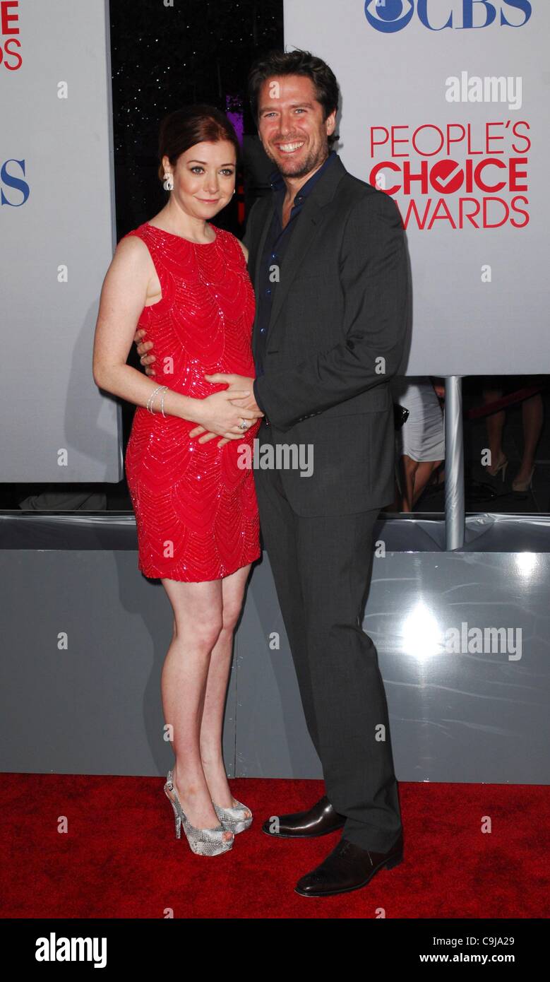 Alyson Hannigan Alexis Denisof At Arrivals For Peoples Choice Awards 2012 Arrivals Nokia