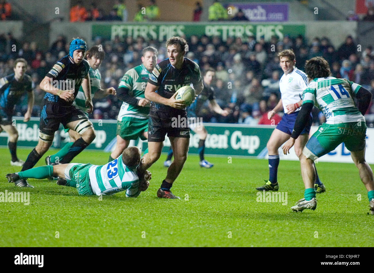 Ospreys v Benetton Rugby Treviso - Heineken Cup fixture at the Liberty ...