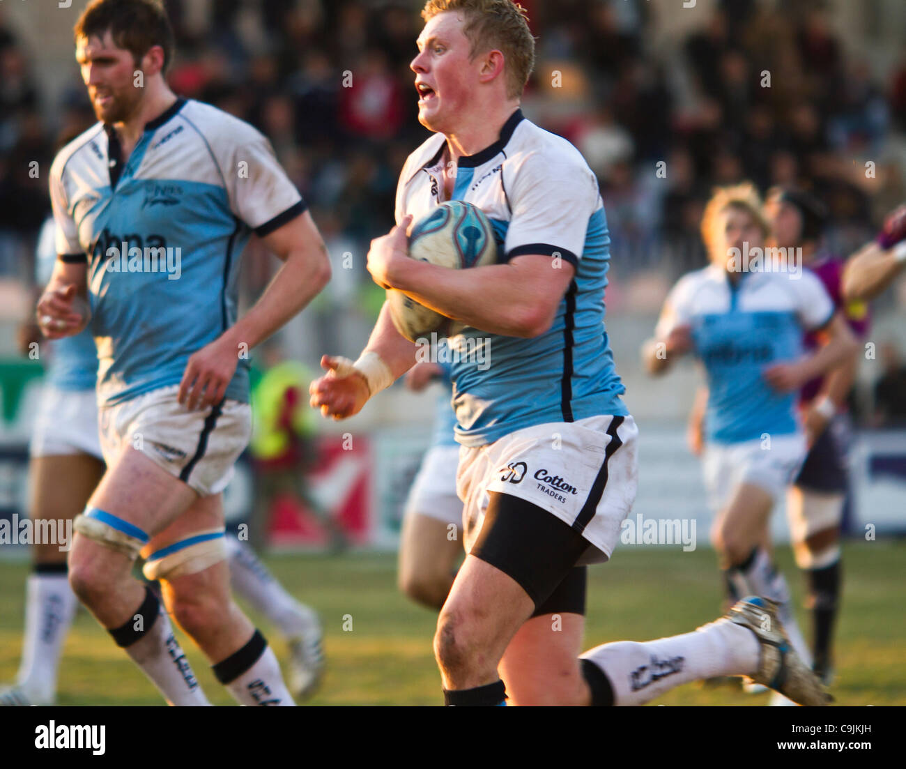 The sale sharks team group hi-res stock photography and images - Alamy