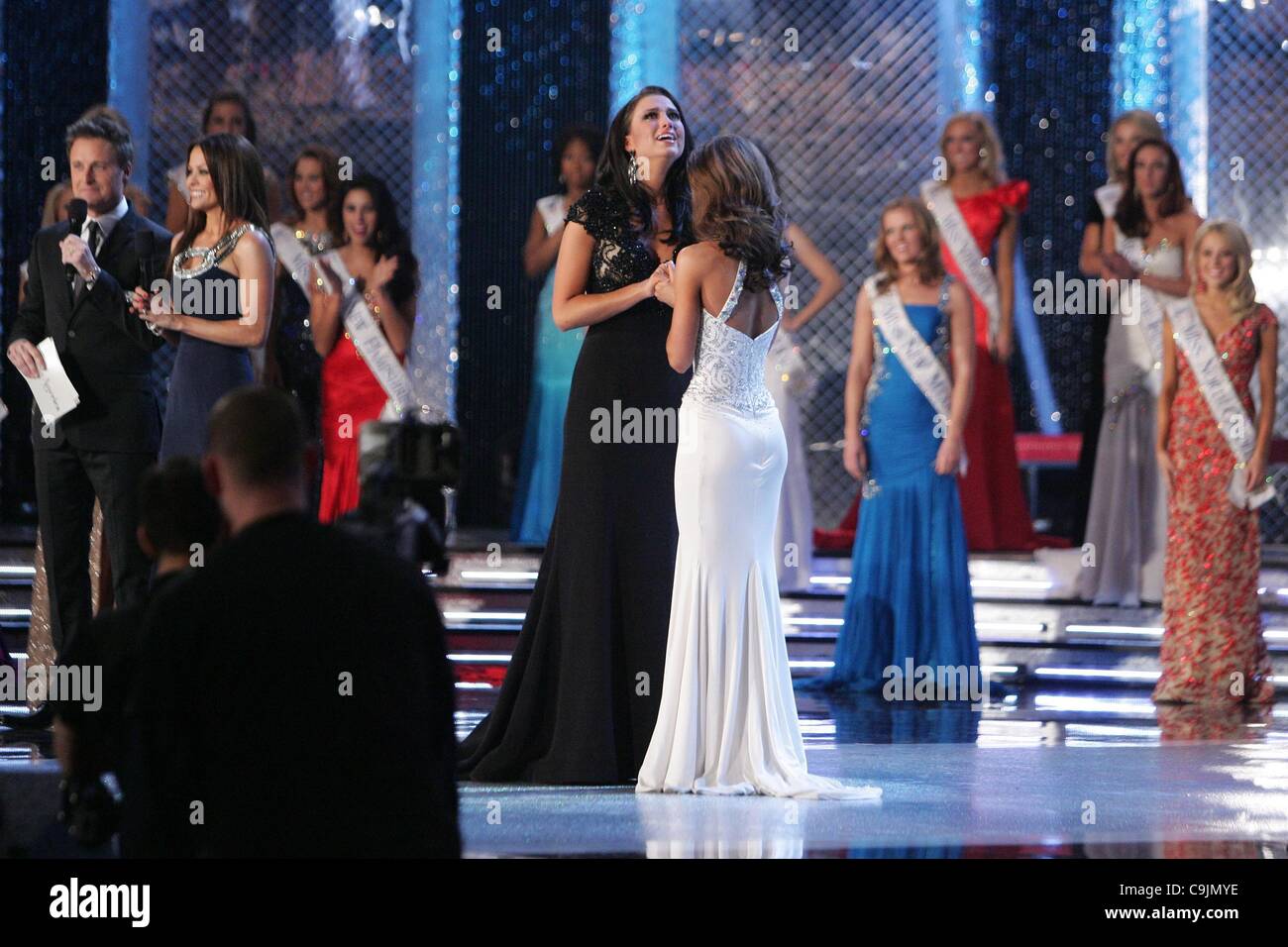 Laura Kaeppeler, Miss Wisconsin, Betty Thompson, Miss Oklahoma inside ...