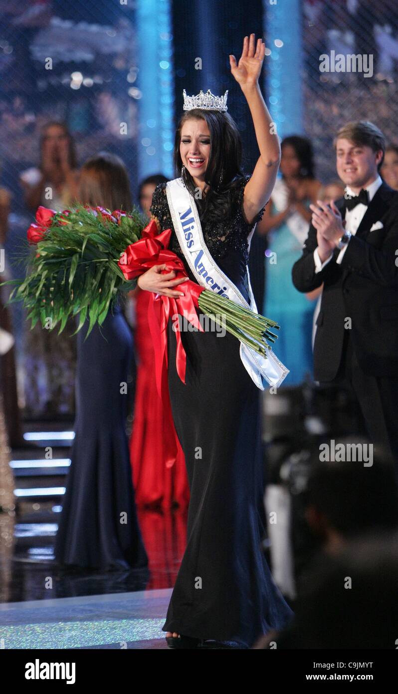 Laura kaeppeler hi-res stock photography and images - Alamy