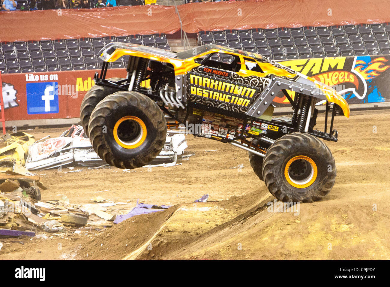 Tom meents maximum destruction hi-res stock photography and images - Alamy