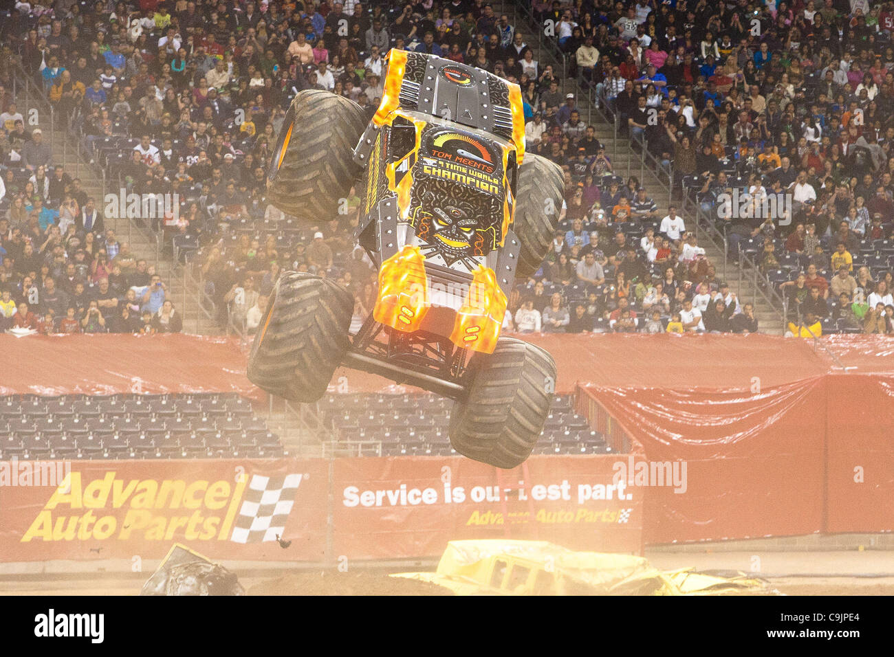 Tom meents maximum destruction hi-res stock photography and images - Alamy