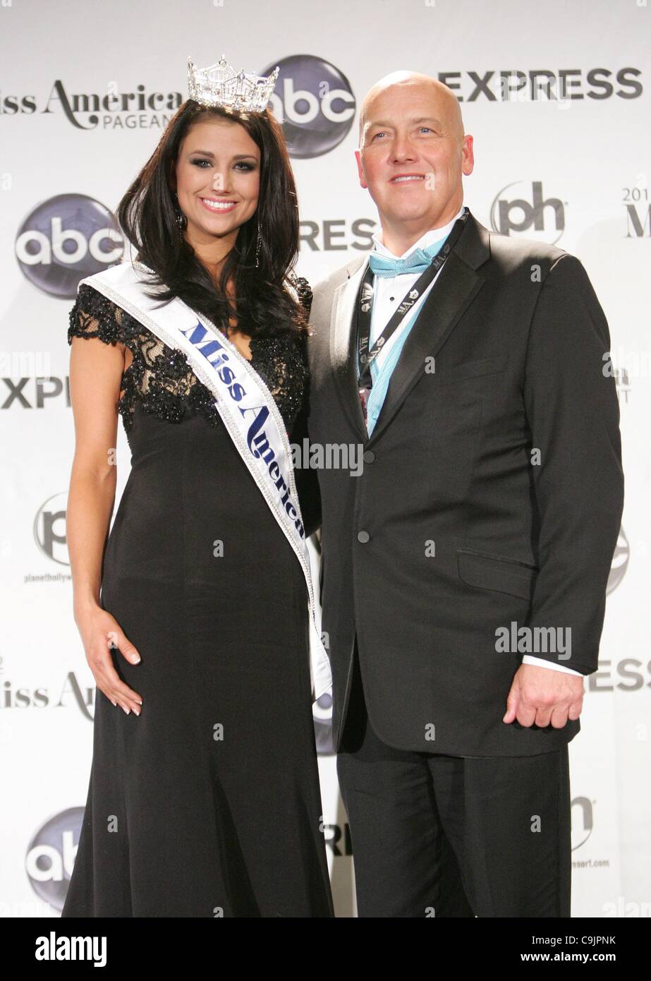 Laura Kaeppeler, Miss America 2012, Father inside for The 2012 Miss ...