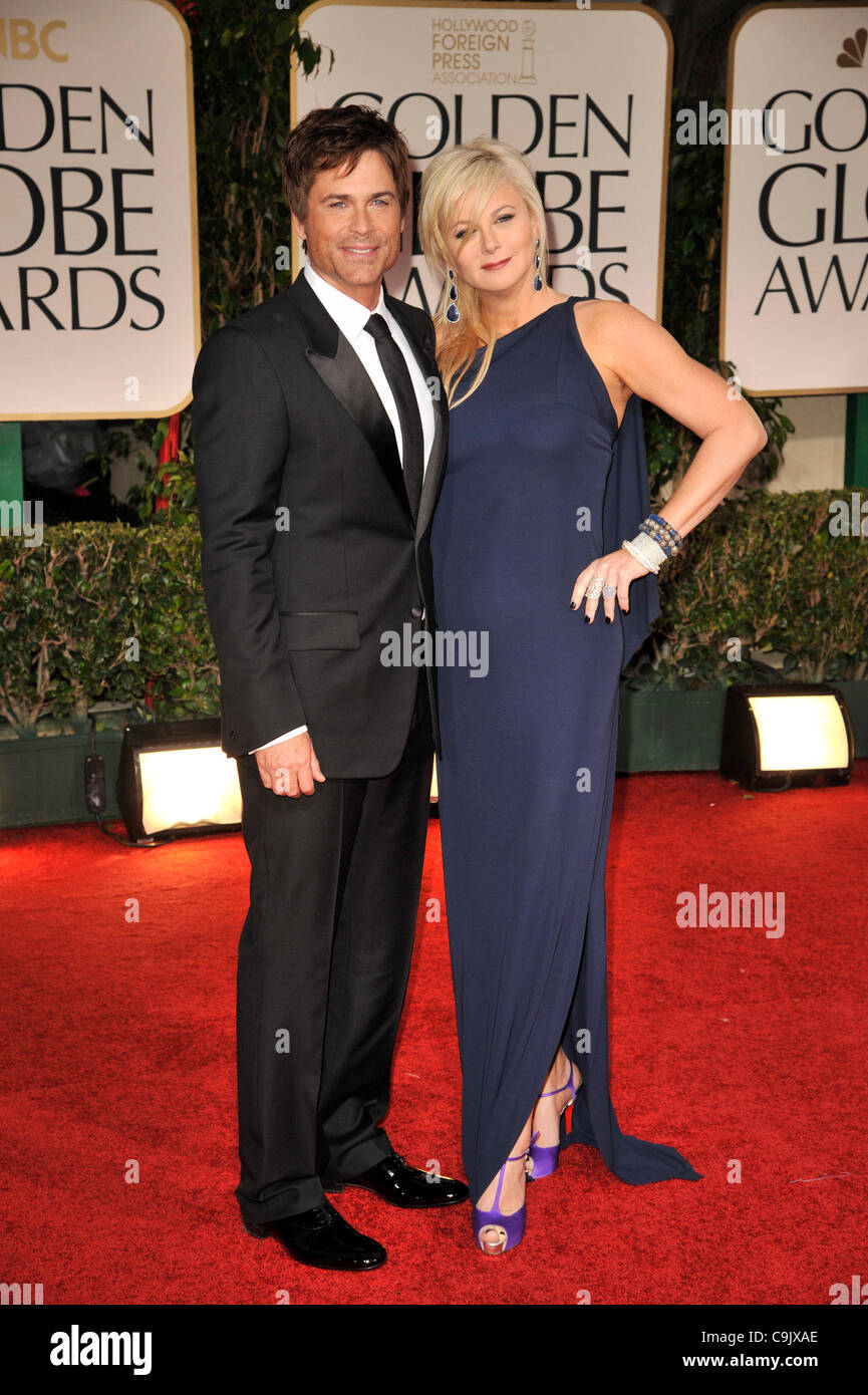 Actor rob lowe wife sheryl hi-res stock photography and images - Alamy