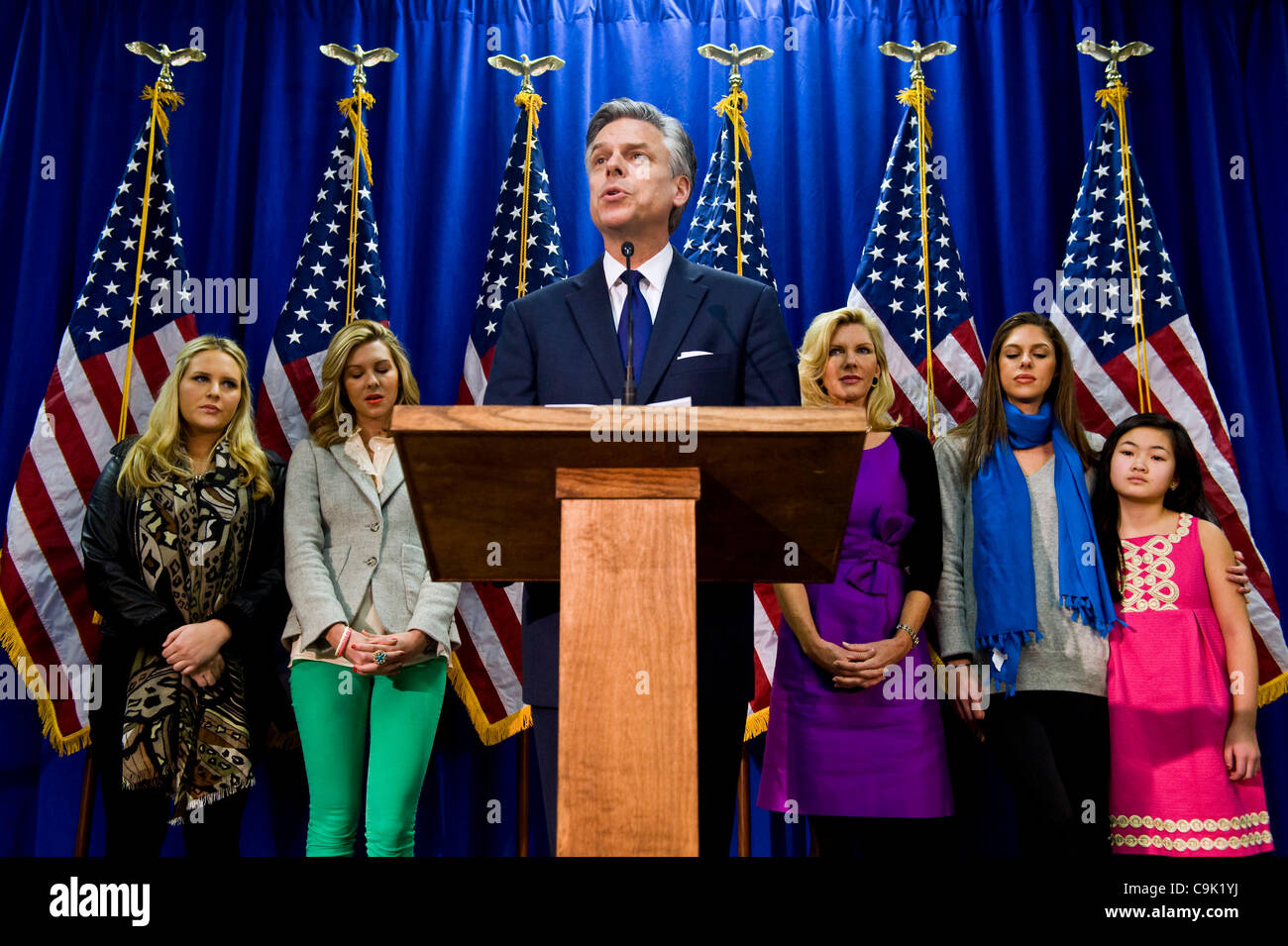 Jan. 16, 2012 - Myrtle Beach, SC, USA - With his family arrayed behind ...