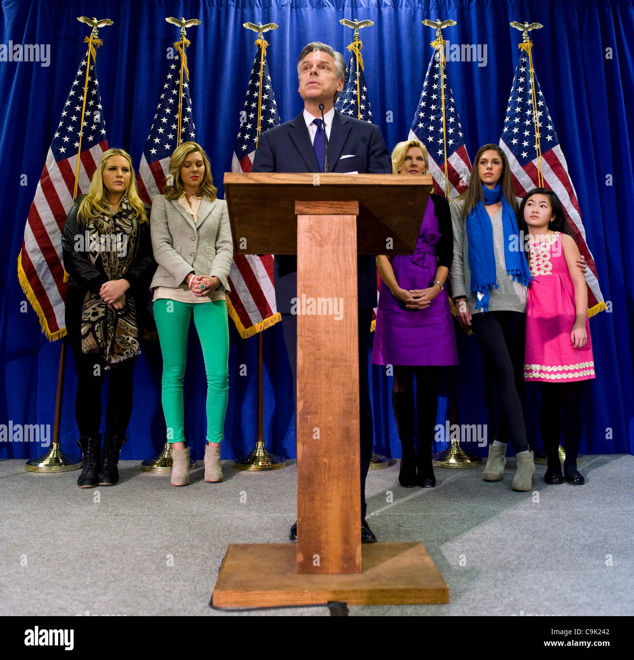 Jan. 16, 2012 - Myrtle Beach, SC, USA - With his family arrayed behind ...