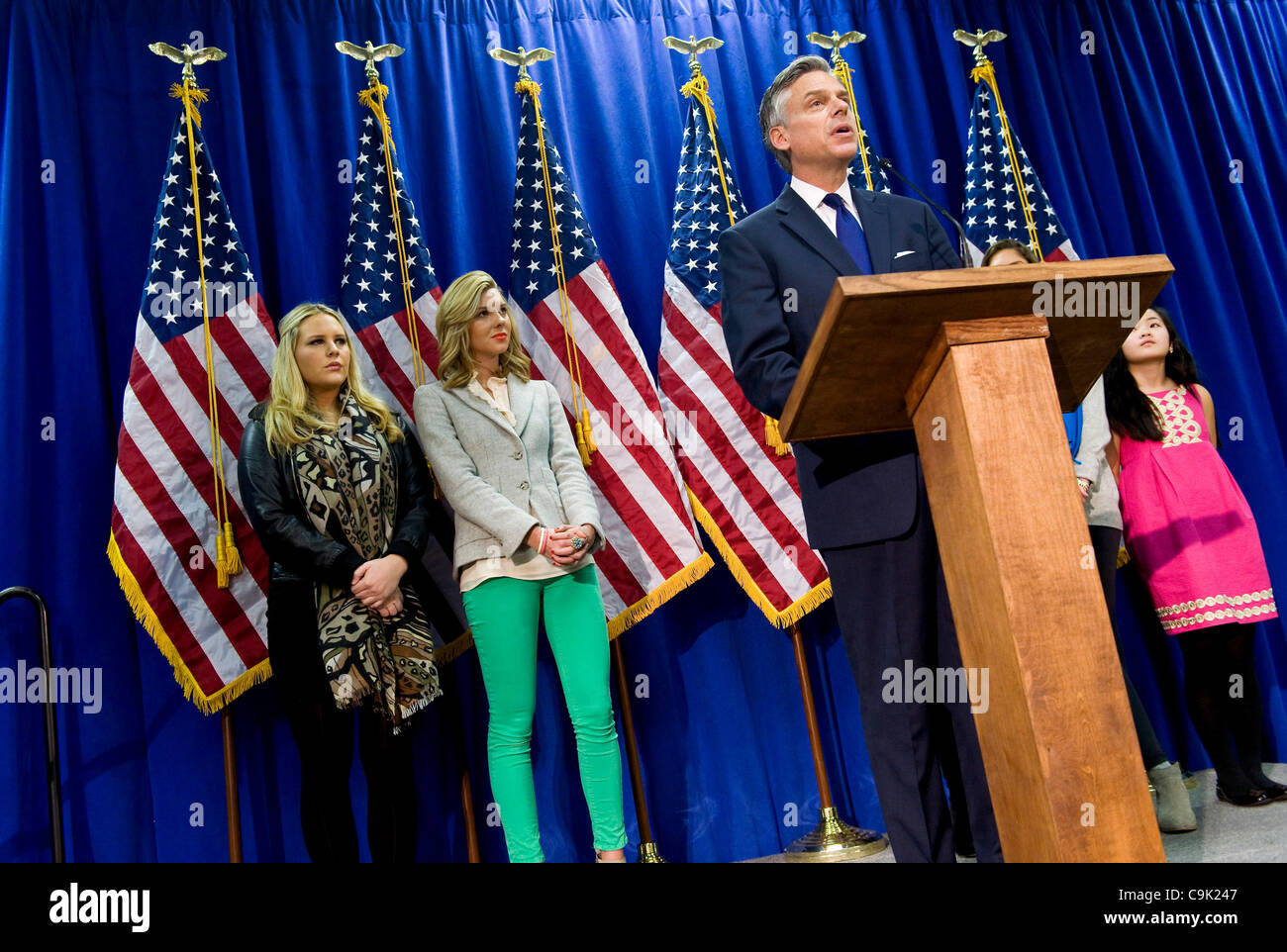 Jan. 16, 2012 - Myrtle Beach, SC, USA - With his family arrayed behind ...