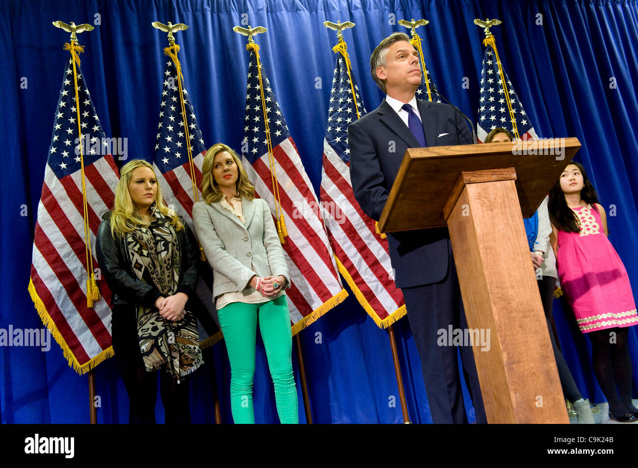 Jan. 16, 2012 - Myrtle Beach, SC, USA - With his family arrayed behind ...