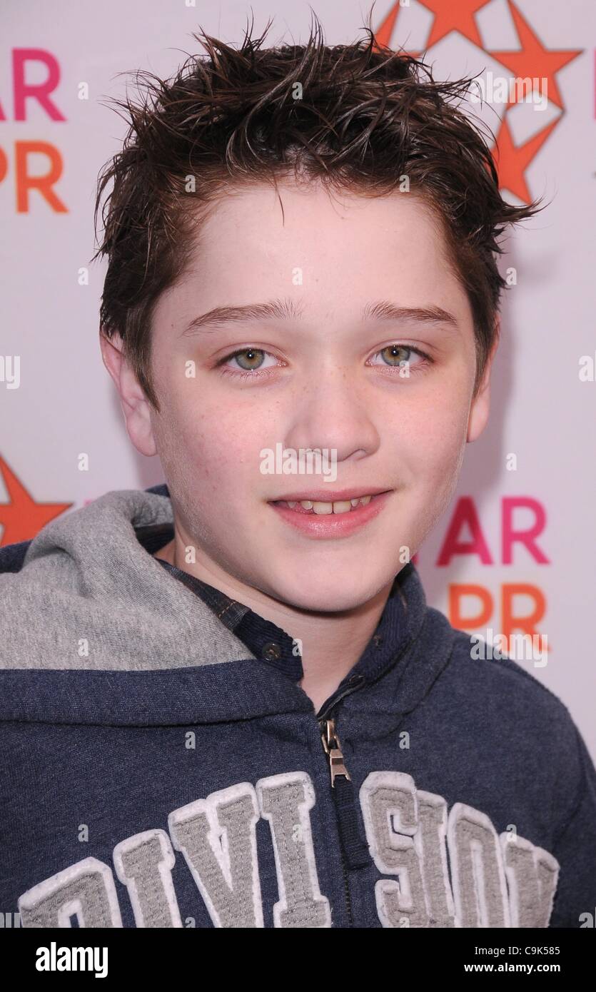 Jolie vanier hi-res stock photography and images - Alamy