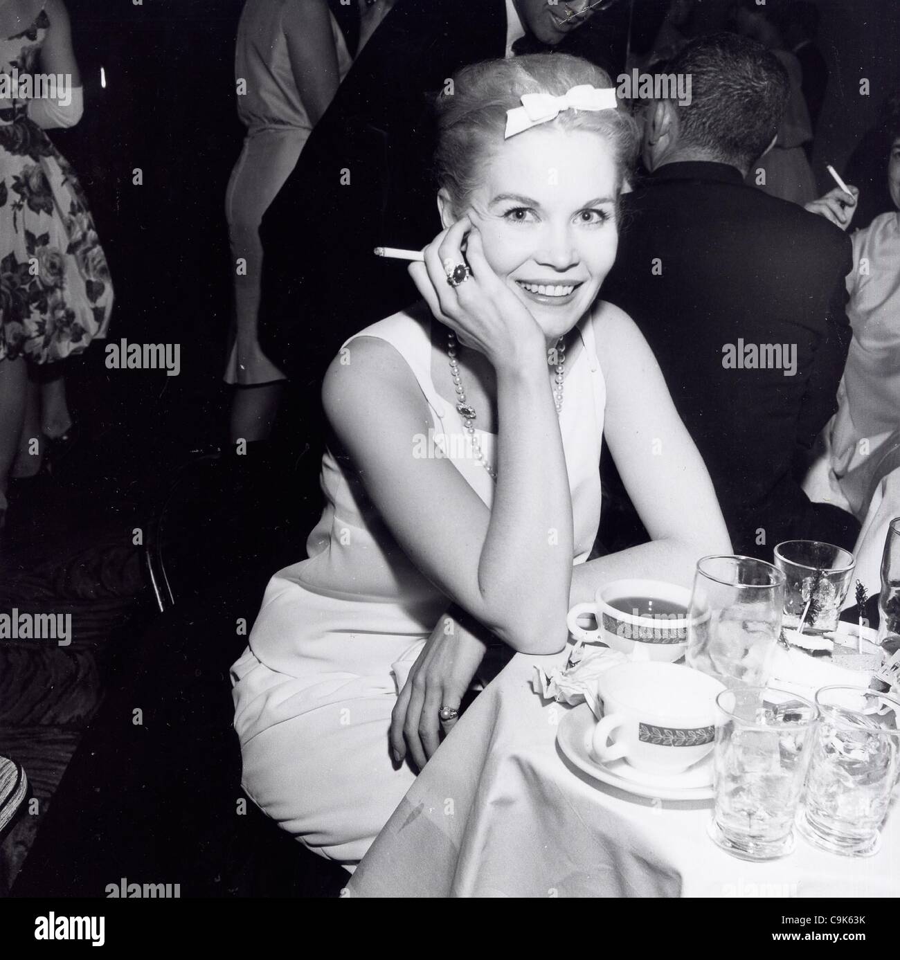 Dorothy Provine Dorothy Provine Dorothy Stock Photos & Dorothy Provine ...
