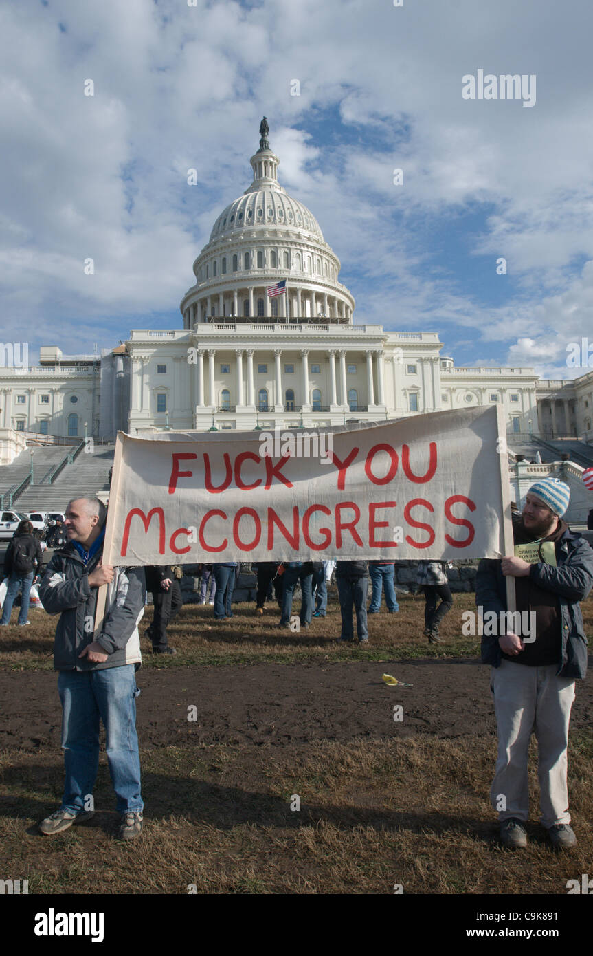 Washington dc usa occupy washington hi-res stock photography and images ...