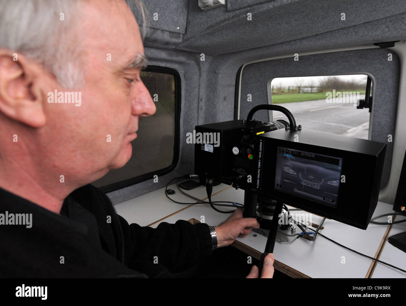 Speed camera police mobile speed hi-res stock photography and images ...