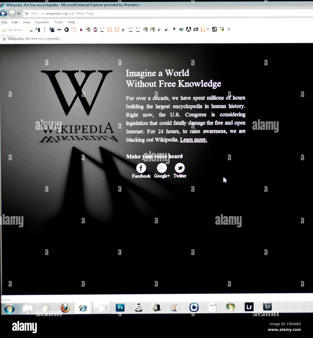 Wikipedians hi-res stock photography and images - Alamy