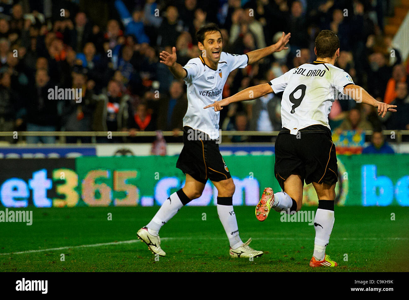 19.01.2012. Valencia, Spain. Jonas and Soldado of Valencia celebrates ...