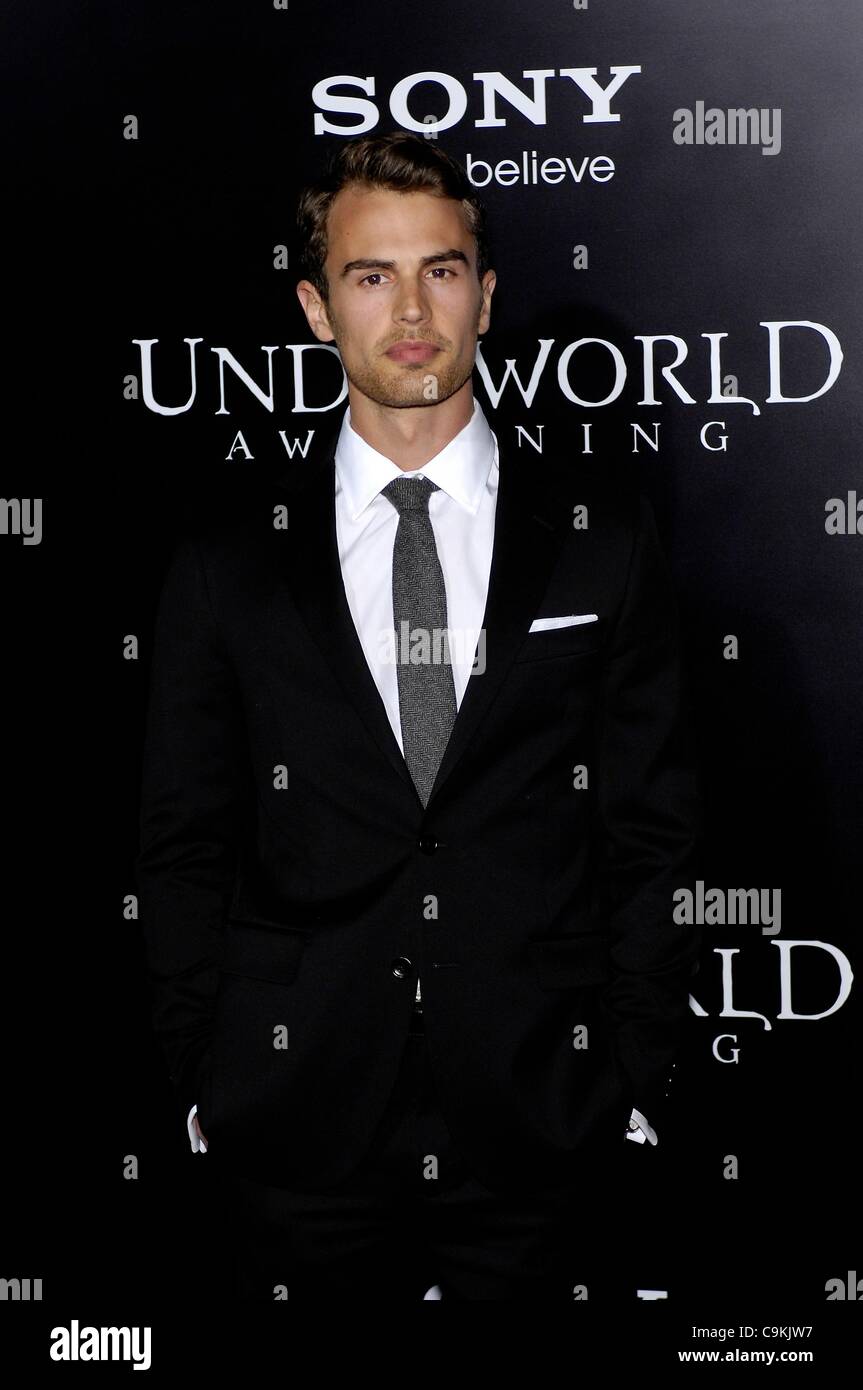 Theo James Underworld Whip