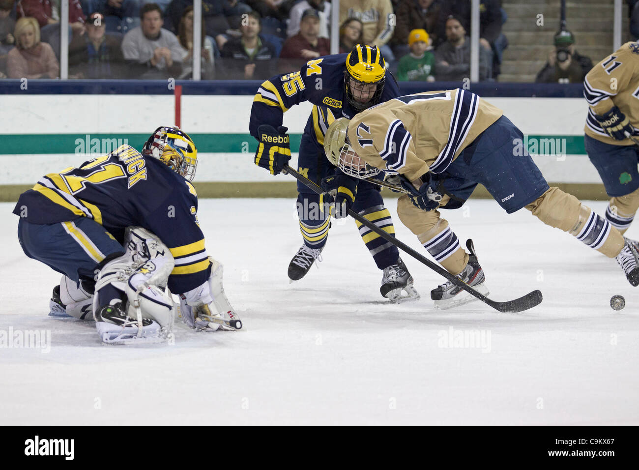 Maday hi-res stock photography and images - Alamy