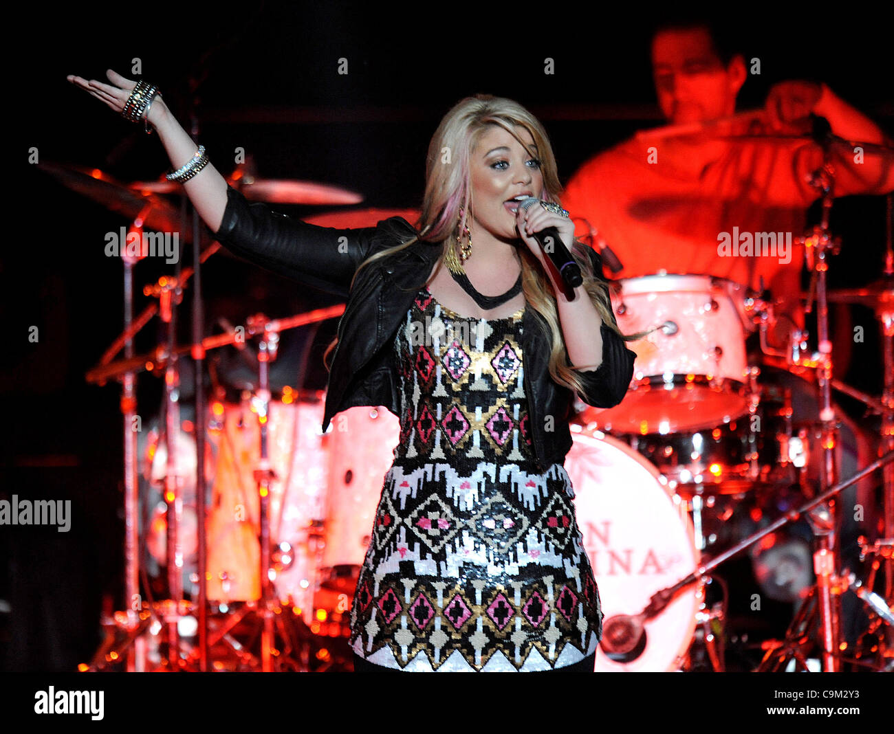 Jan 21, 2012 - Fayetteville, North Carolina; USA - Singer LAUREN ALAINA ...