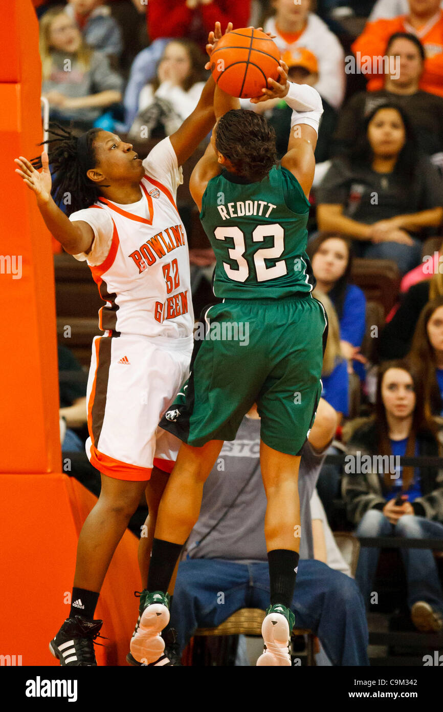 Jan. 22, 2012 - Bowling Green, Ohio, U.S - Bowling Green forward Alexis ...
