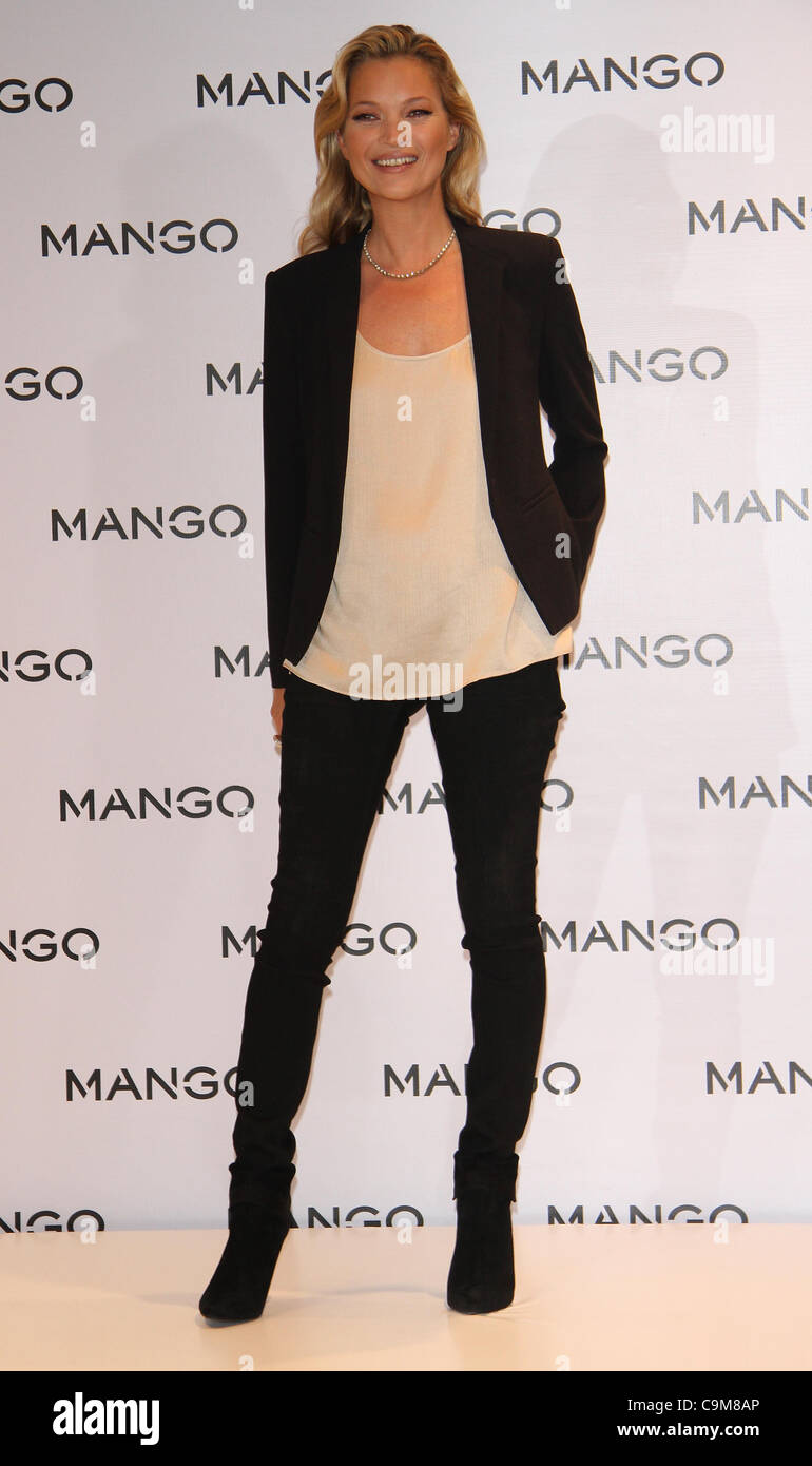 British supermodel kate moss hi-res stock photography and images - Alamy