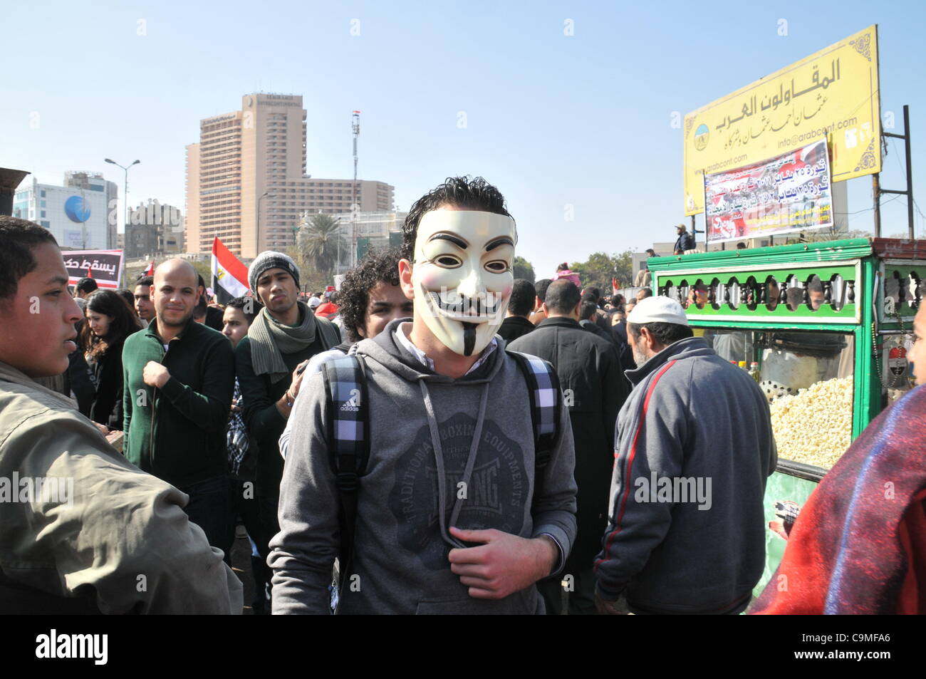 The scenes in an around Cairo's famous Tahrir (Liberation) Square on ...