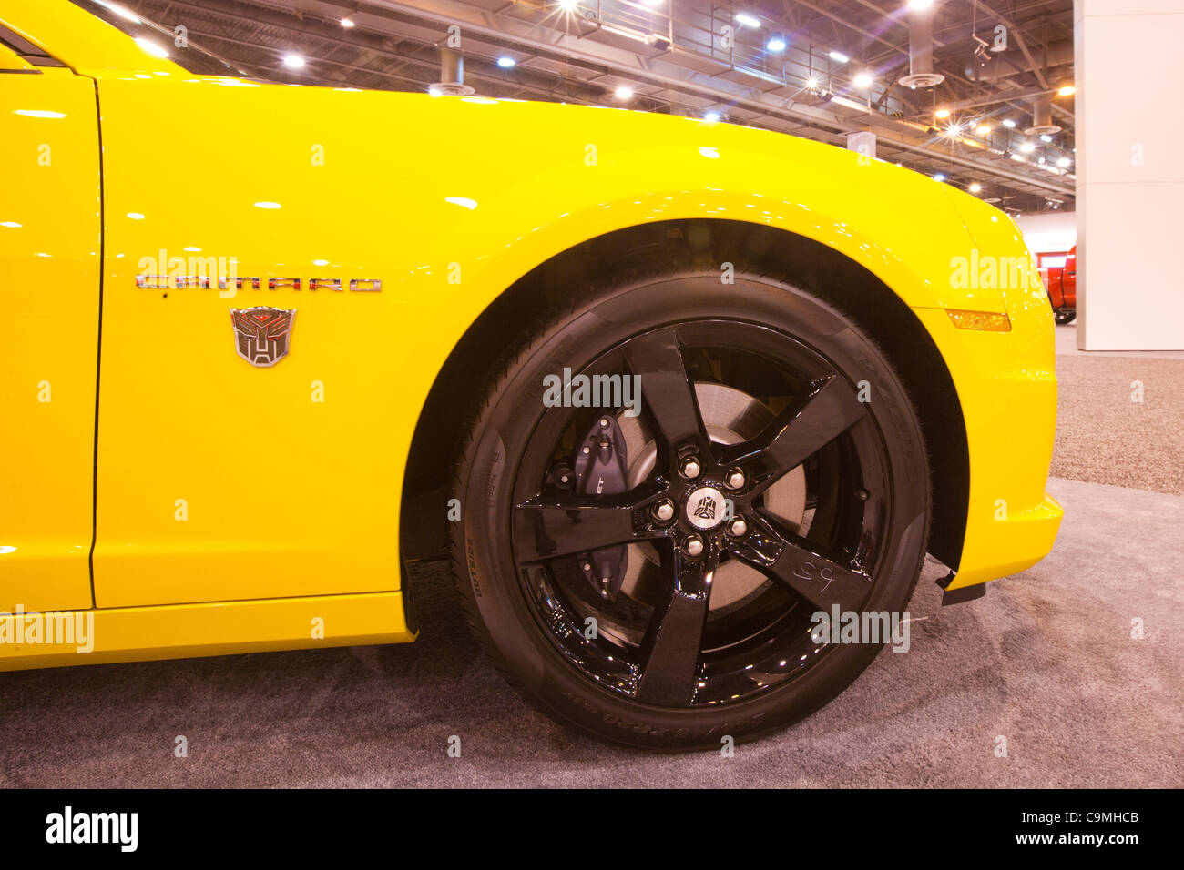 Chevrolet camaro transformers hi-res stock photography and images - Alamy