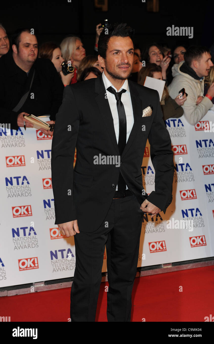 PETER ANDRE 2012 NATIONAL TELEVISION AWARDS O2 ARENA LONDON ENGLAND 25 ...