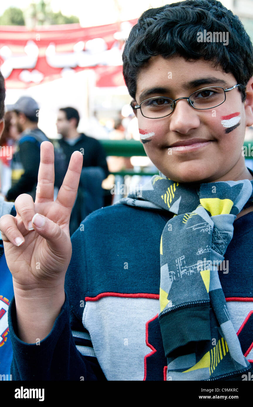 Egyptian boy teenager hi-res stock photography and images - Alamy
