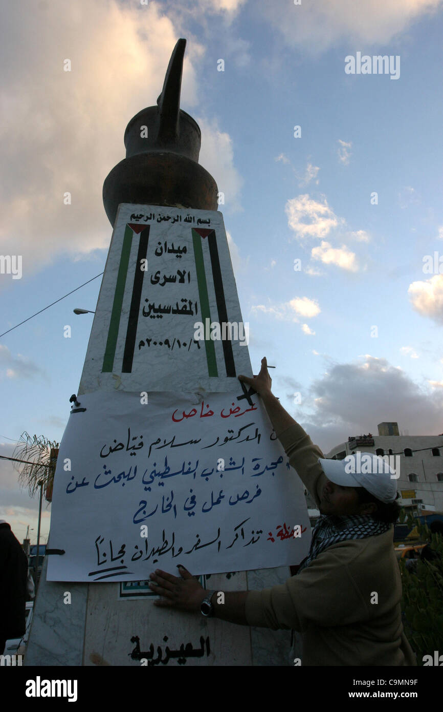 Al eizariya or al azariya hi-res stock photography and images - Alamy