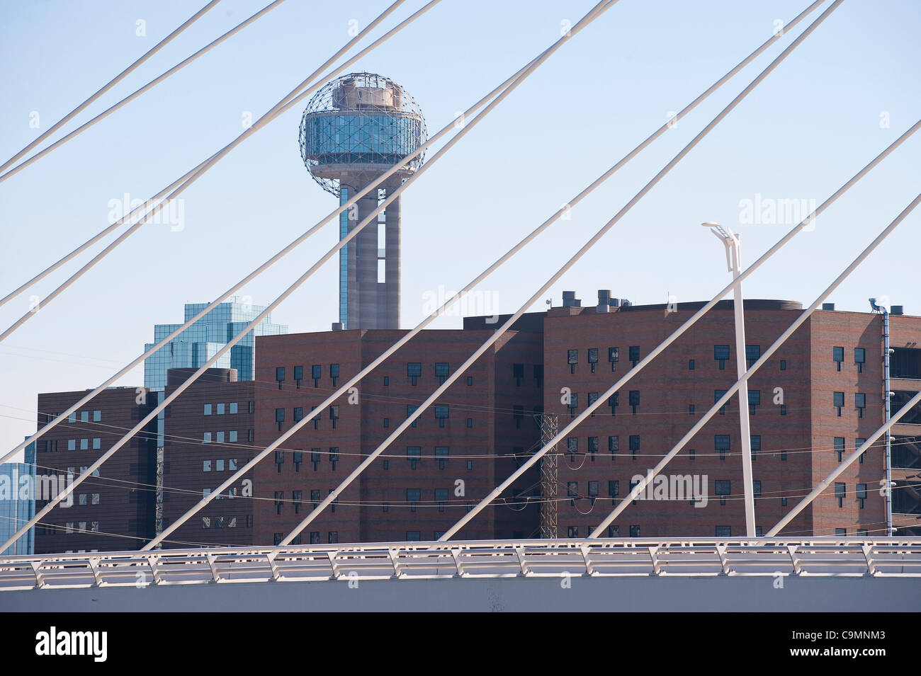Dallas texas usa freeway bridge hi-res stock photography and images - Alamy