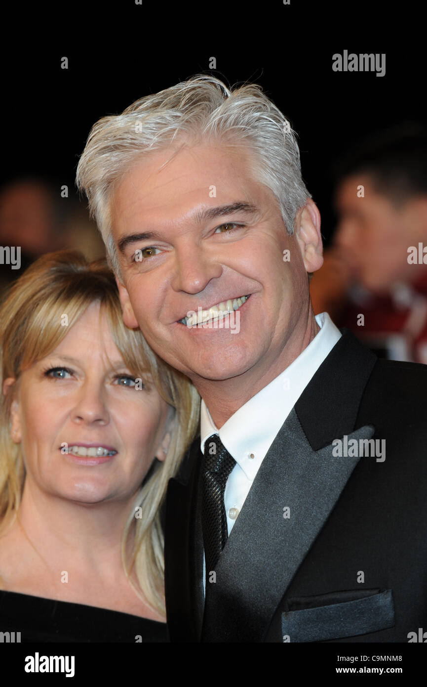 Stephanie lowe and phillip schofield hi-res stock photography and ...