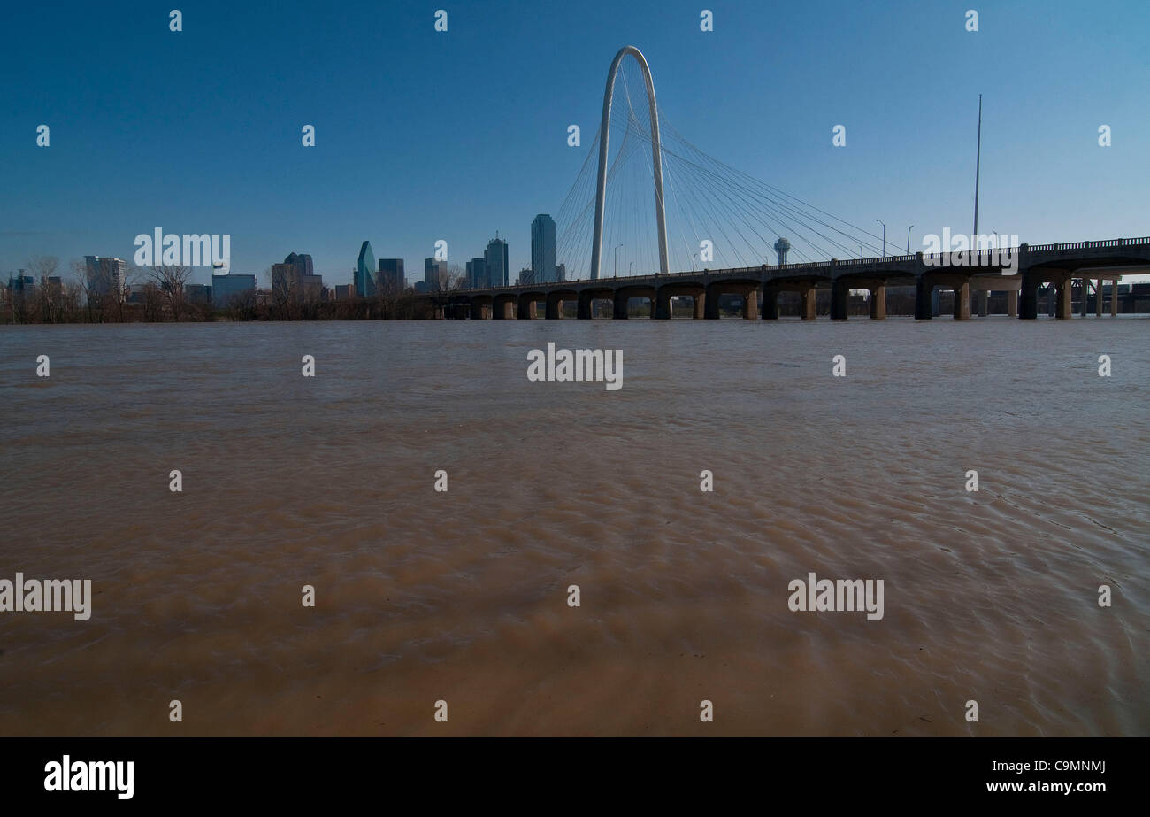 Dallas texas usa freeway bridge hi-res stock photography and images - Alamy