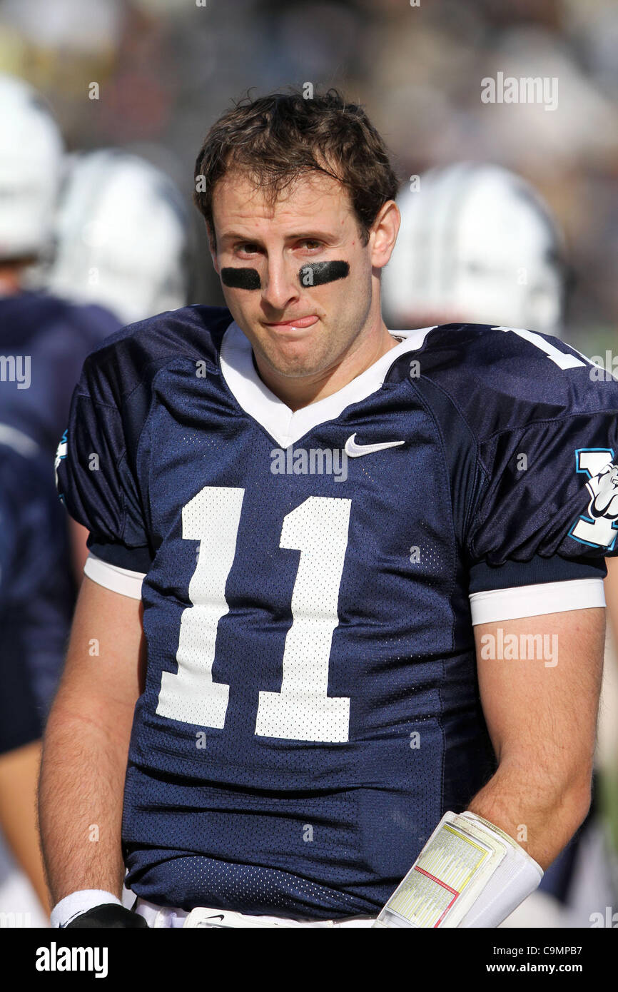 Harvard yale hi-res stock photography and images - Alamy