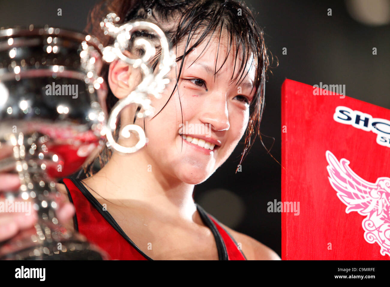 RENA, AUGUST 29, 2010 - Shoot Boxing : RENA celebrates with the trophy ...