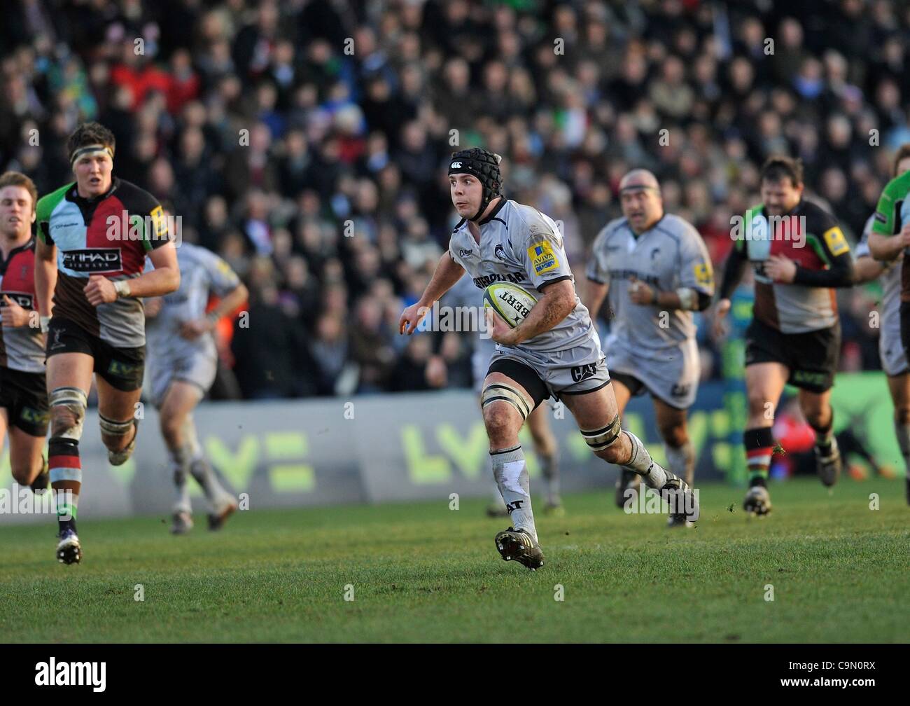 28.1.12. Rugby Union. Ben Pienaar of Leicester Tigers in action during ...