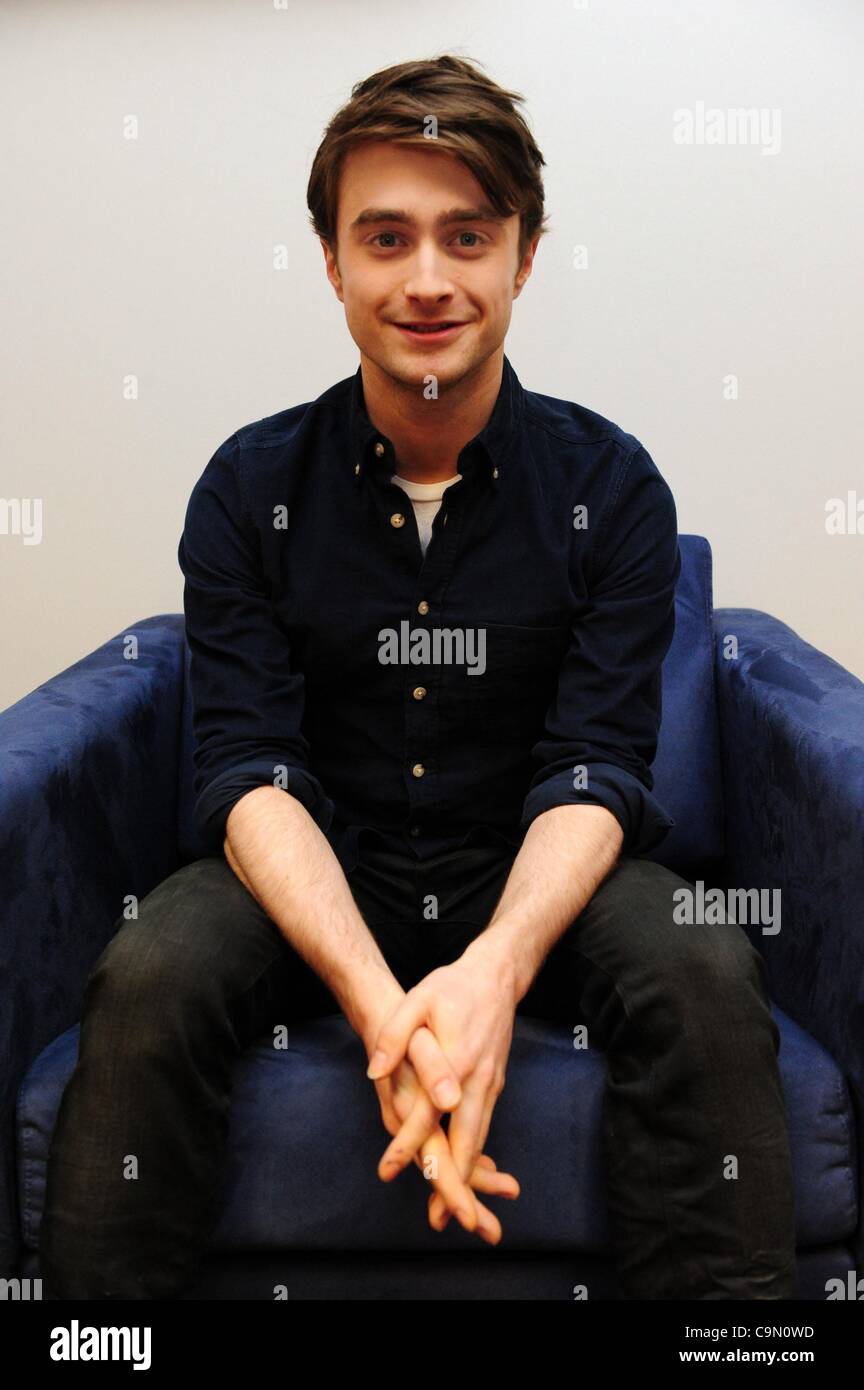 Jan. 6, 2012 - Manhattan, New York, U.S. - Actor DANIEL RADCLIFFE ...