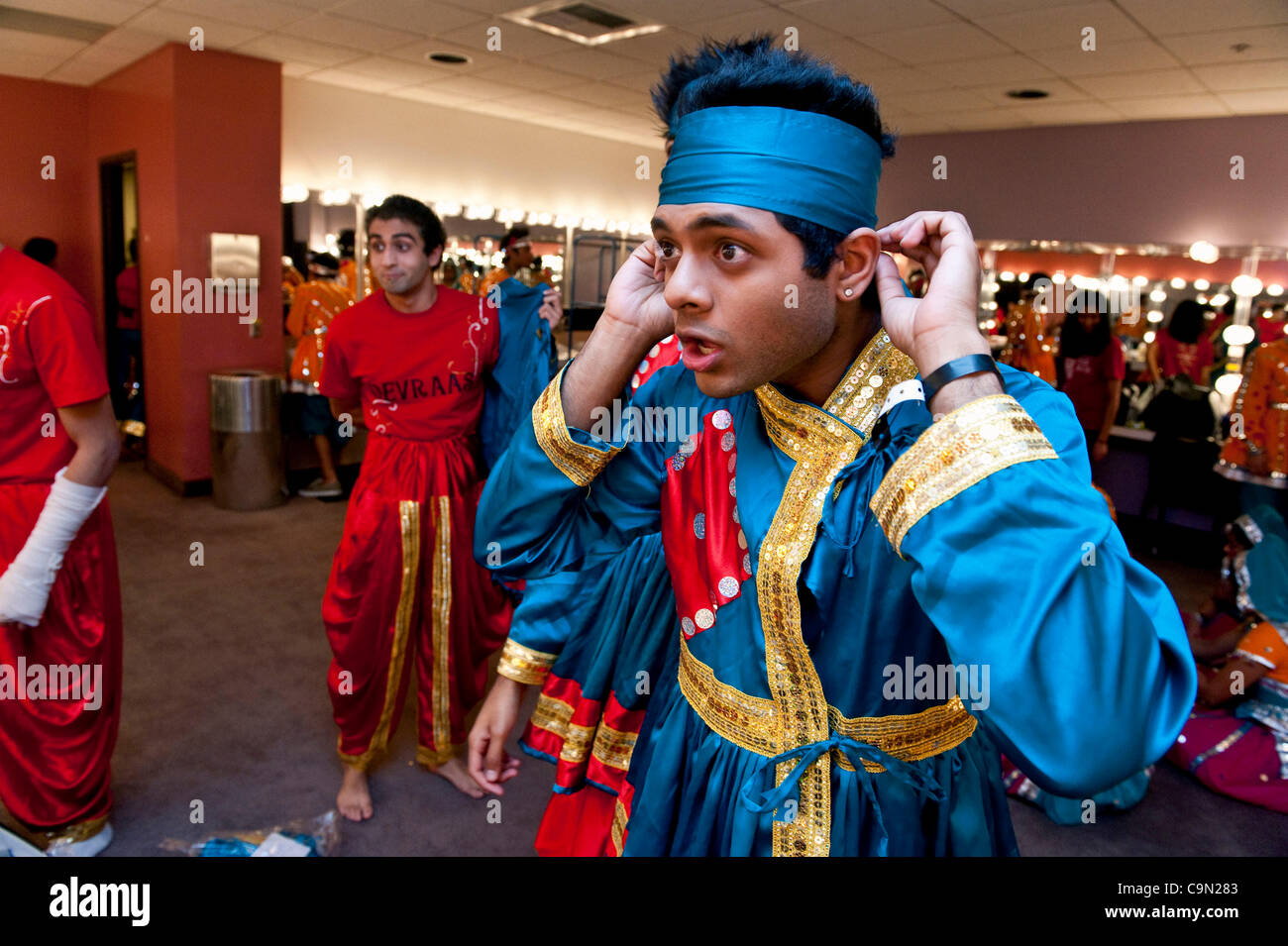 Jan. 28, 2012 - Costa Mesa, California, USA - Members of the University ...