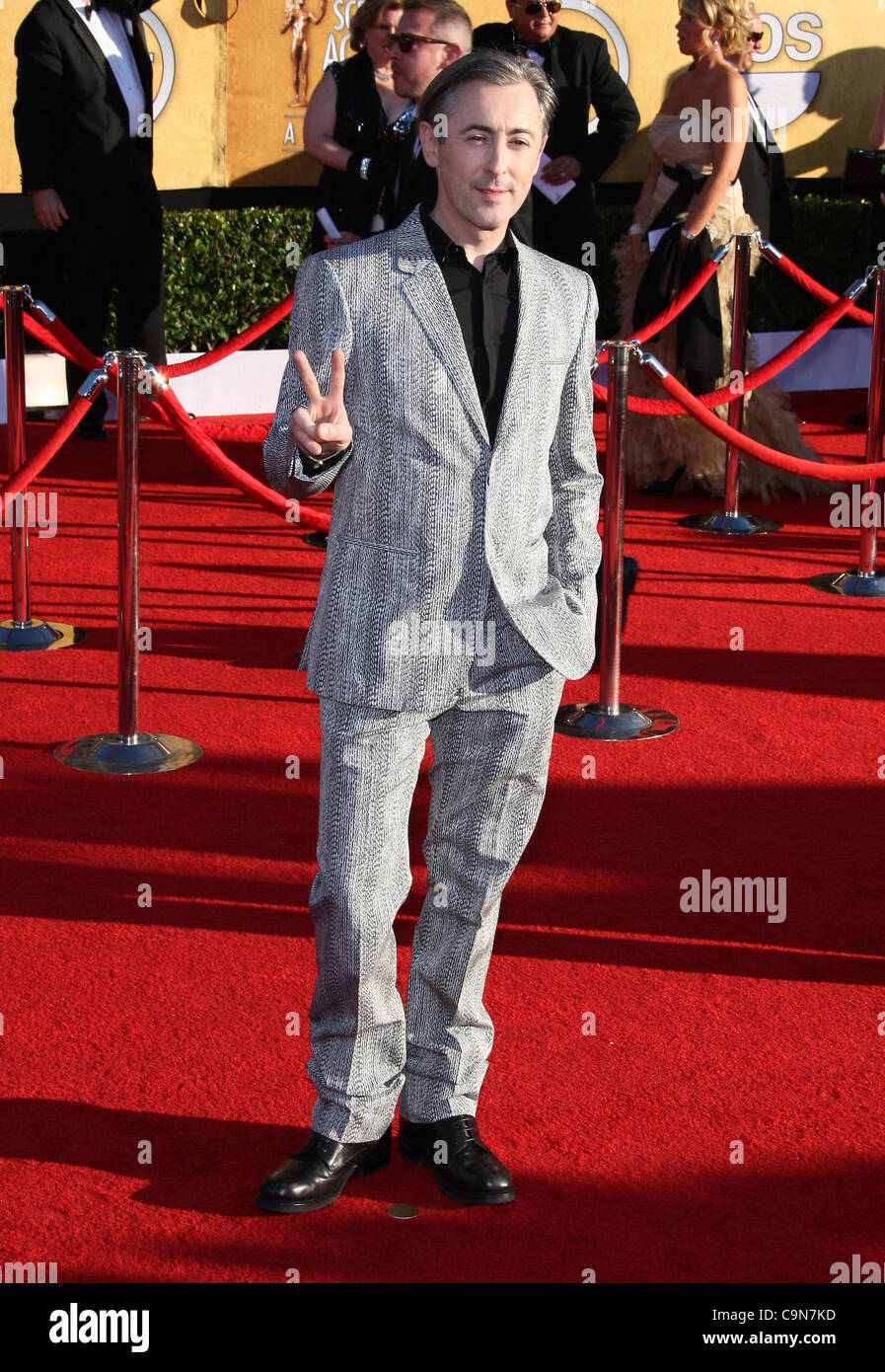 ALAN CUMMING 18TH ANNUAL SCREEN ACTORS GUILD AWARDS. ARRIVALS DOWNTOWN ...