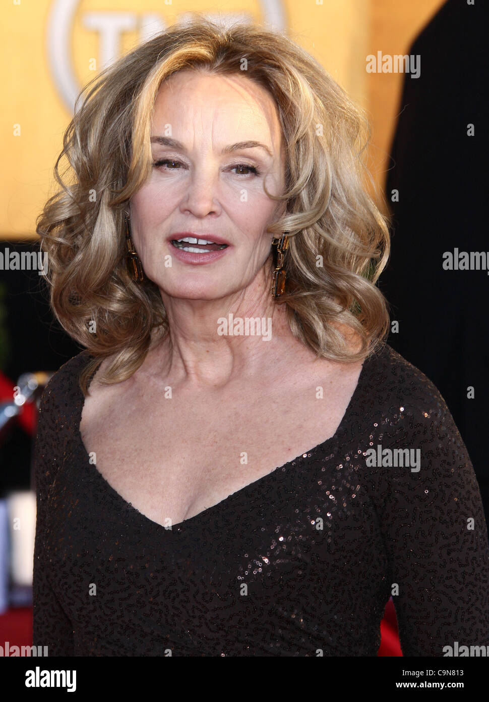 JESSICA LANGE 18TH ANNUAL SCREEN ACTORS GUILD AWARDS. ARRIVALS DOWNTOWN ...