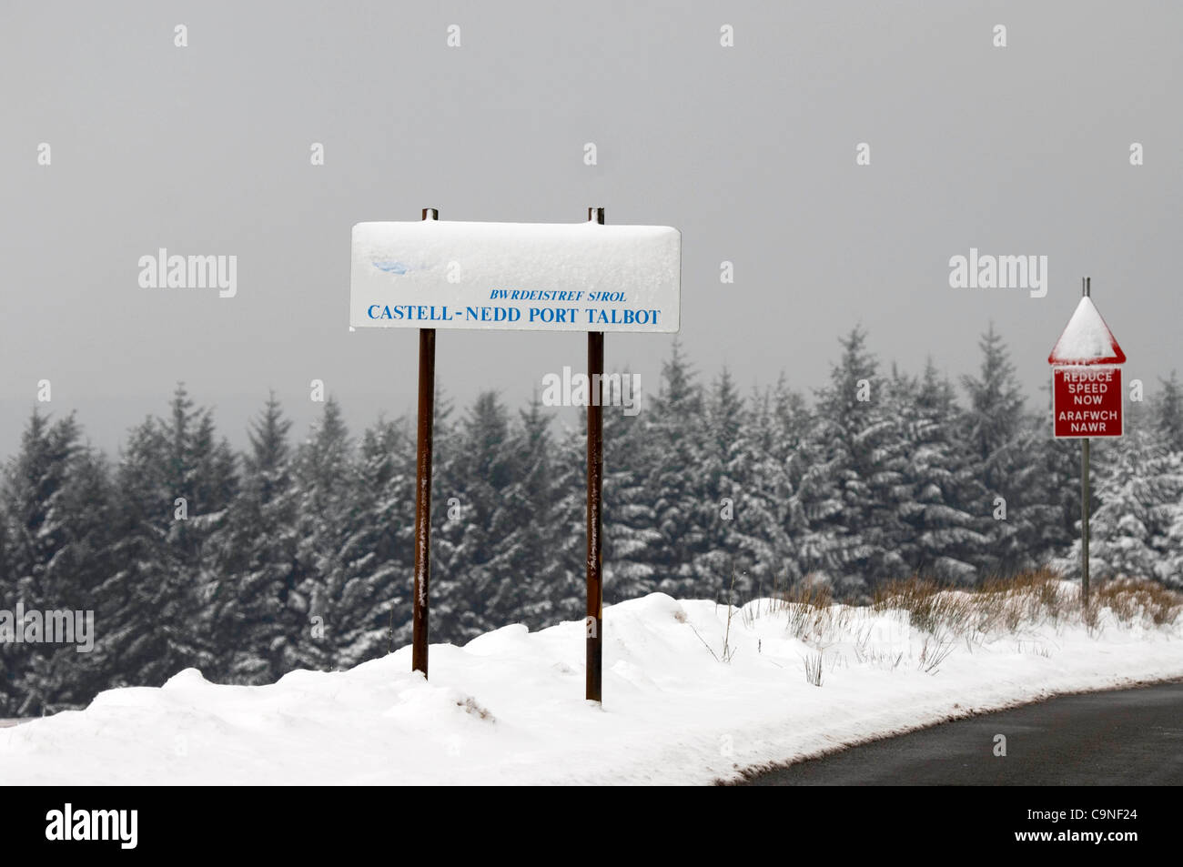 Abergwynfi road hi-res stock photography and images - Alamy