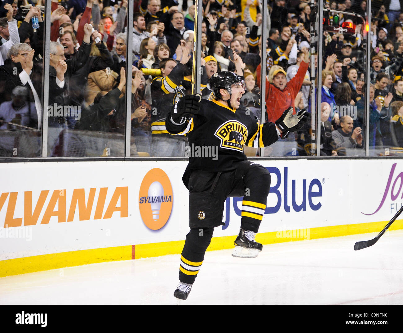 Jan. 31, 2012 - Boston, Massachusetts, U.S - Boston Bruins left wing ...