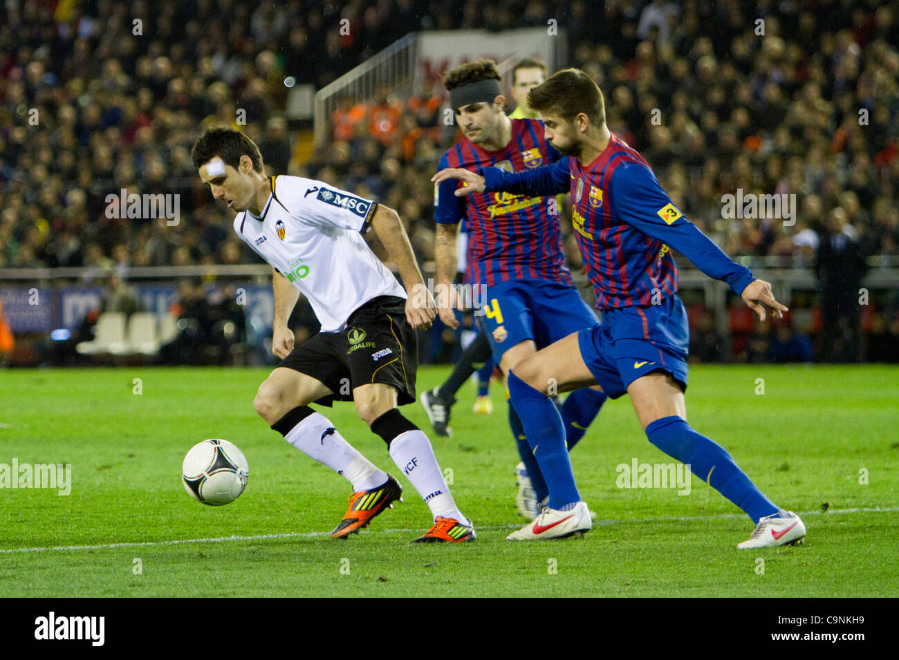 01/02/2011 - VALENCIA, Spain // COPA DEL REY FOOTBALL - Soccer ...
