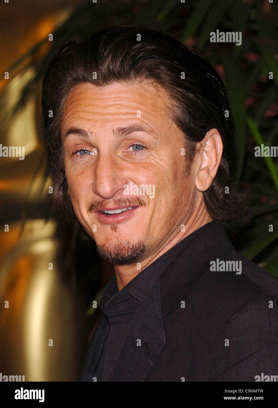 Jan. 1, 2011 - Beverly Hills, CALIFORNIA, USA - K35262FB.76TH ACADEMY ...